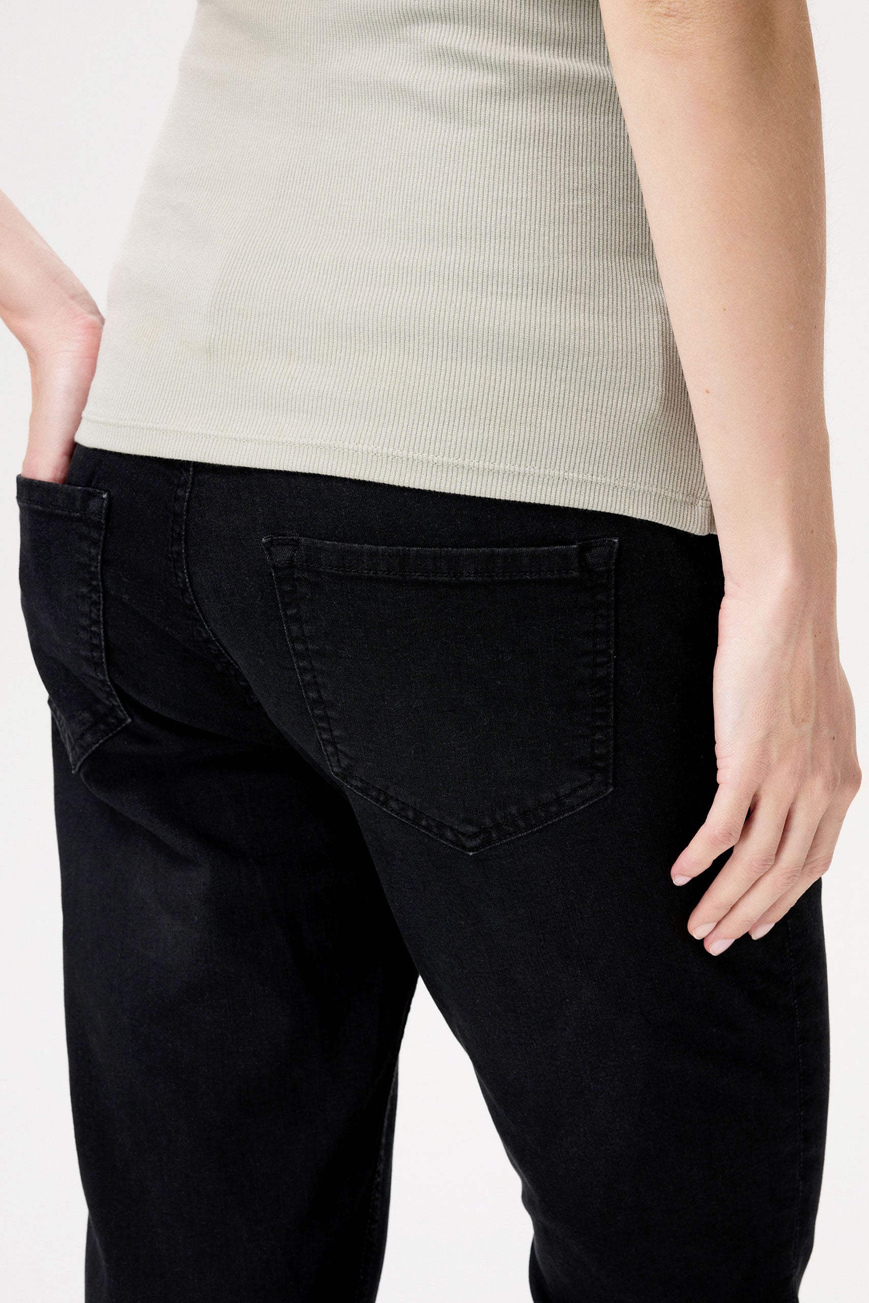 Cropped Slim Fit Umstandsjeans schwarz – Mamarella GmbH