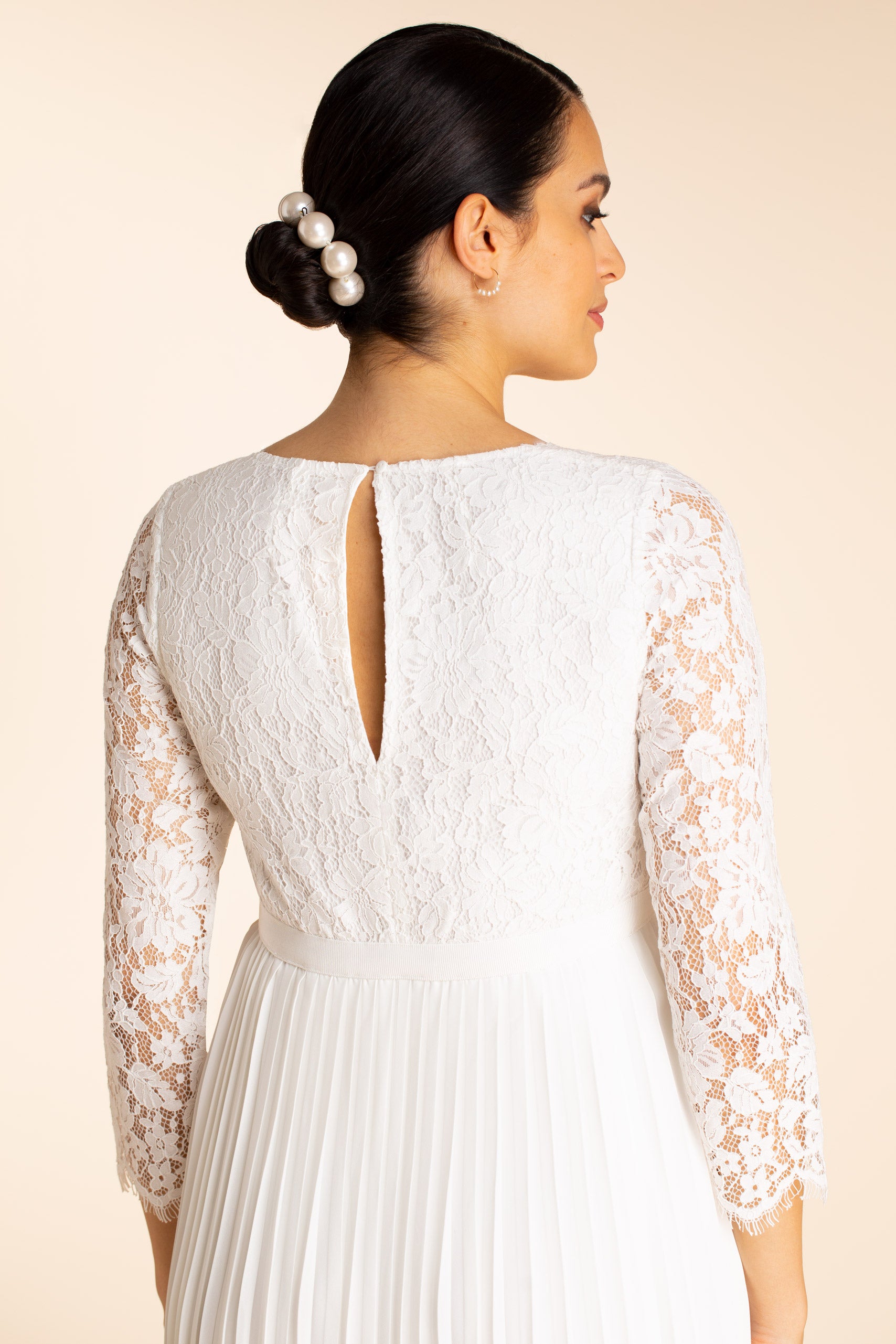Plus Size Umstandsbrautkleid mit Spitzenoberteil und Plissees 3/4 Ärme ...