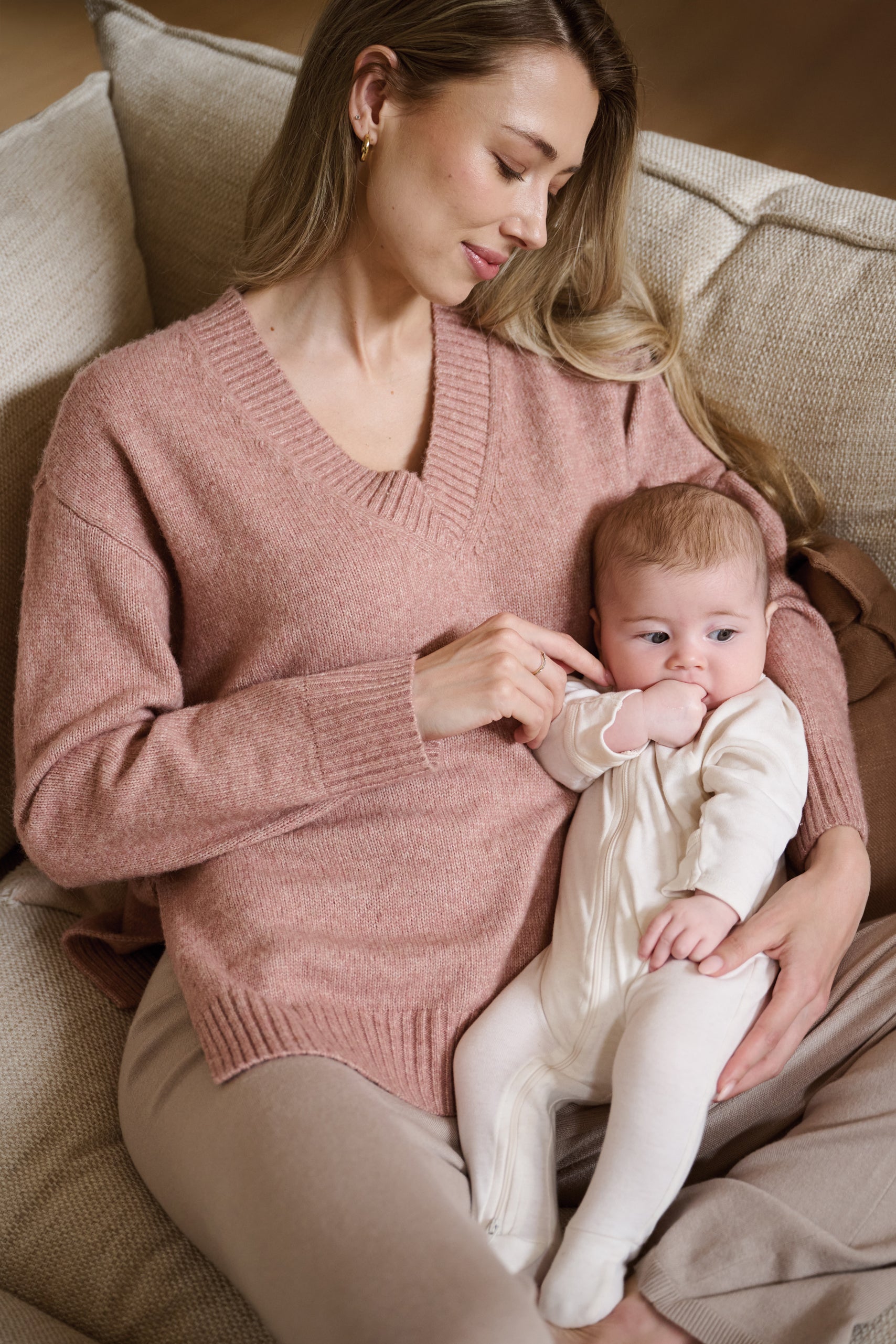 V-neck maternity and nursing sweater with side nursing openings, terra ...