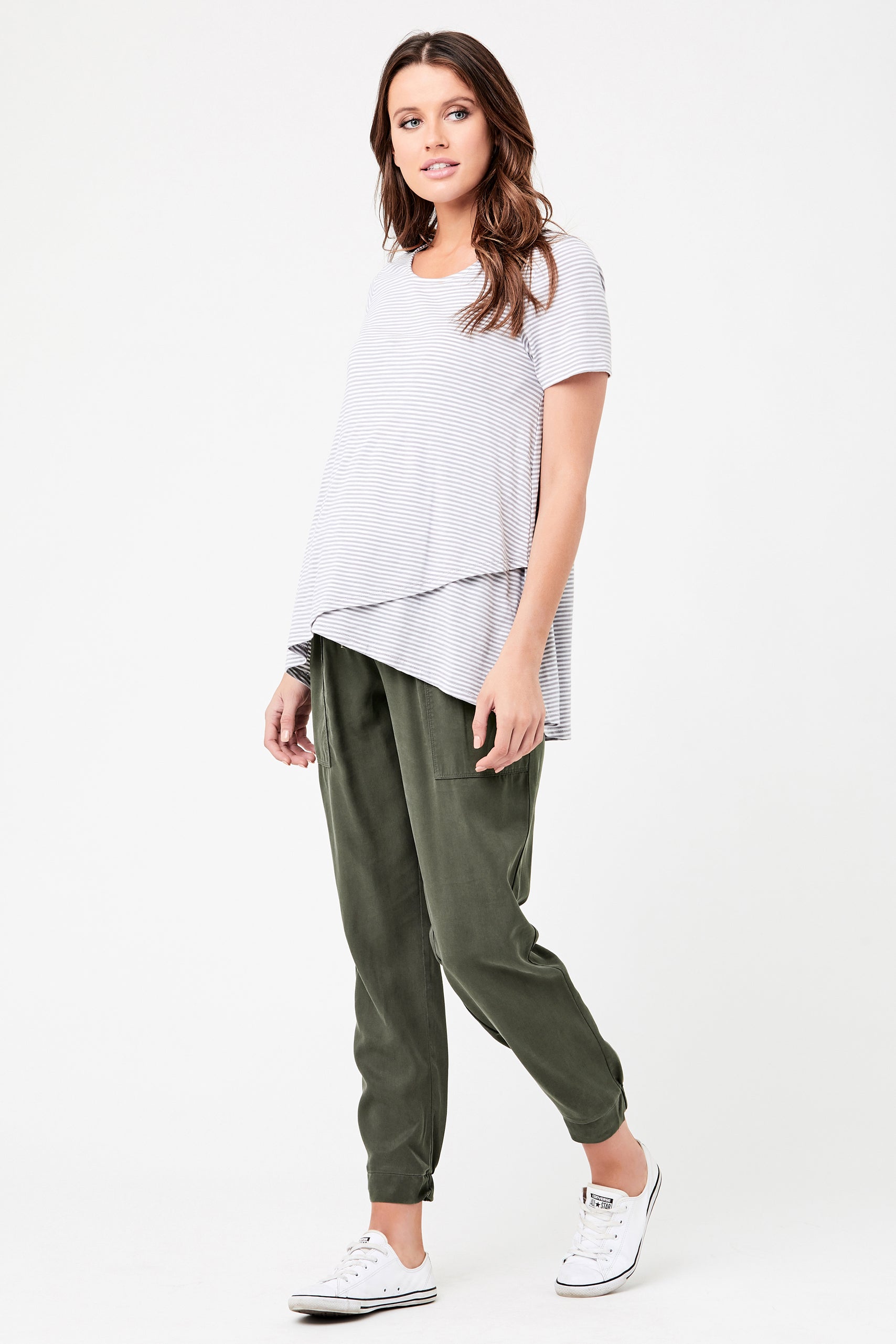 Tencel Umstandshose mit gesmoktem Bund khaki – Mamarella GmbH